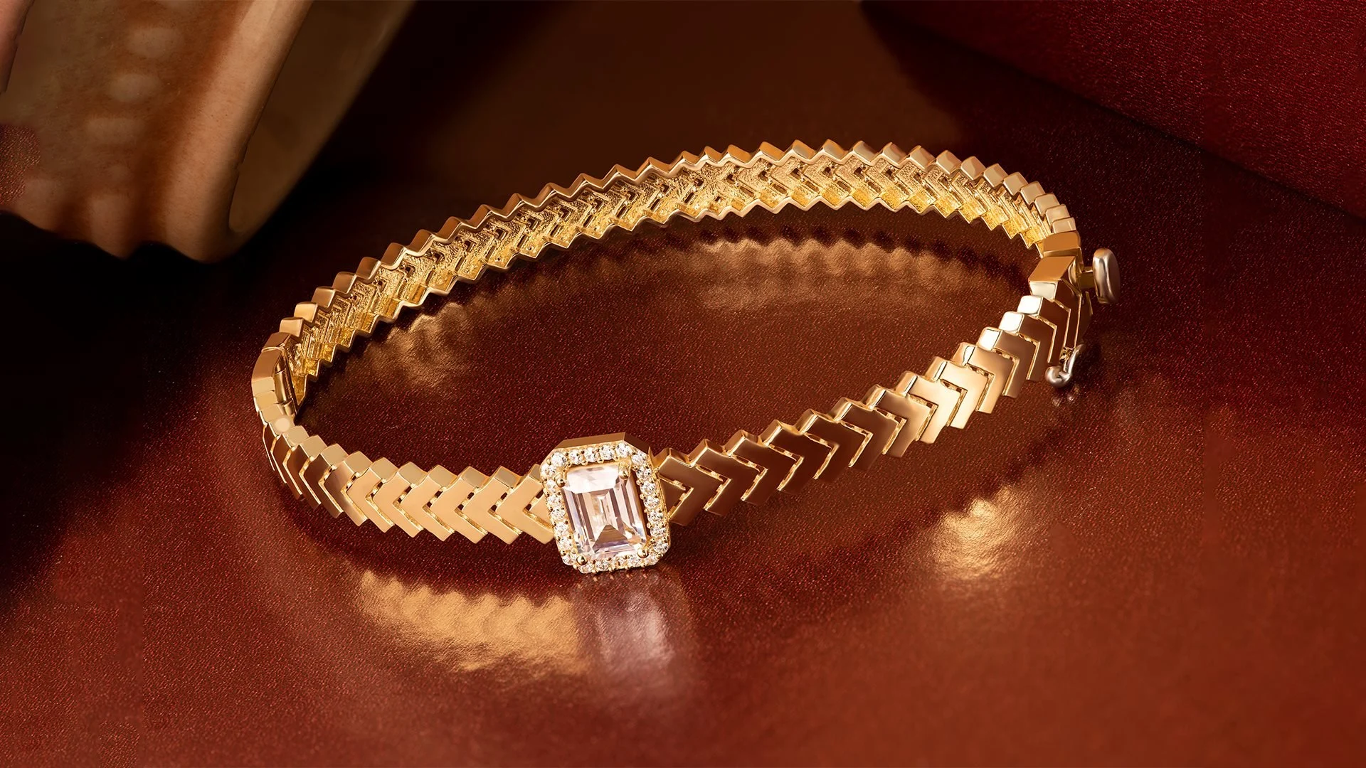 Gold & January - Al Romaizan