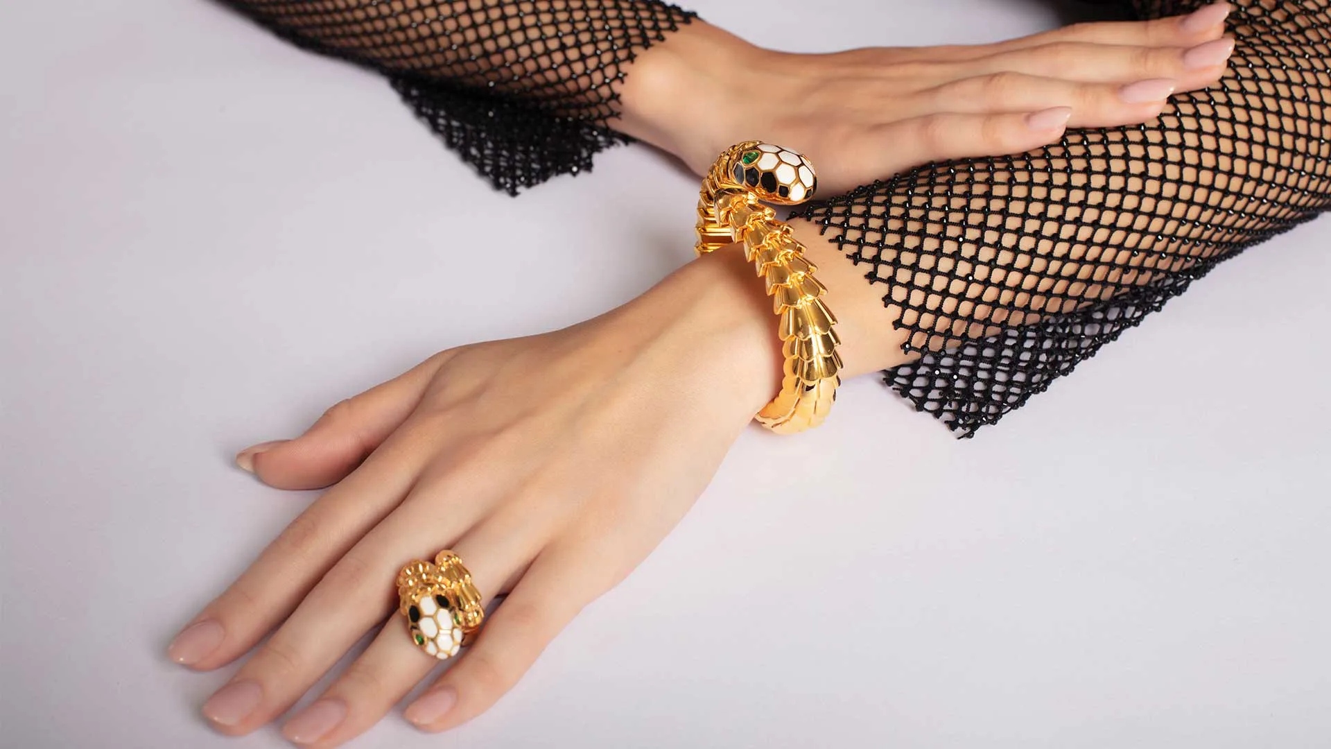 Gold’s Value - Al Romaizan