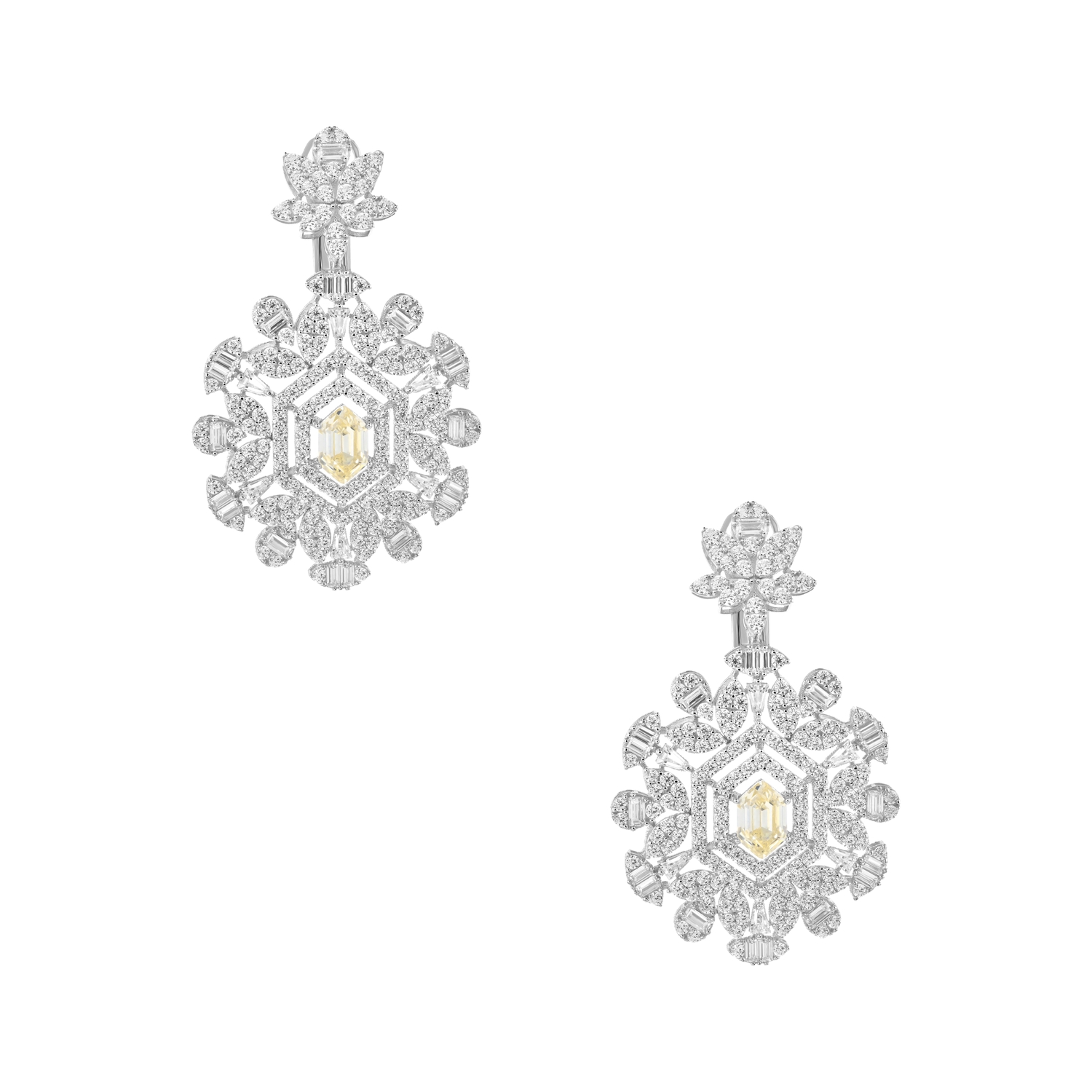 Whisper Snow Star 18K Gold Gem Set