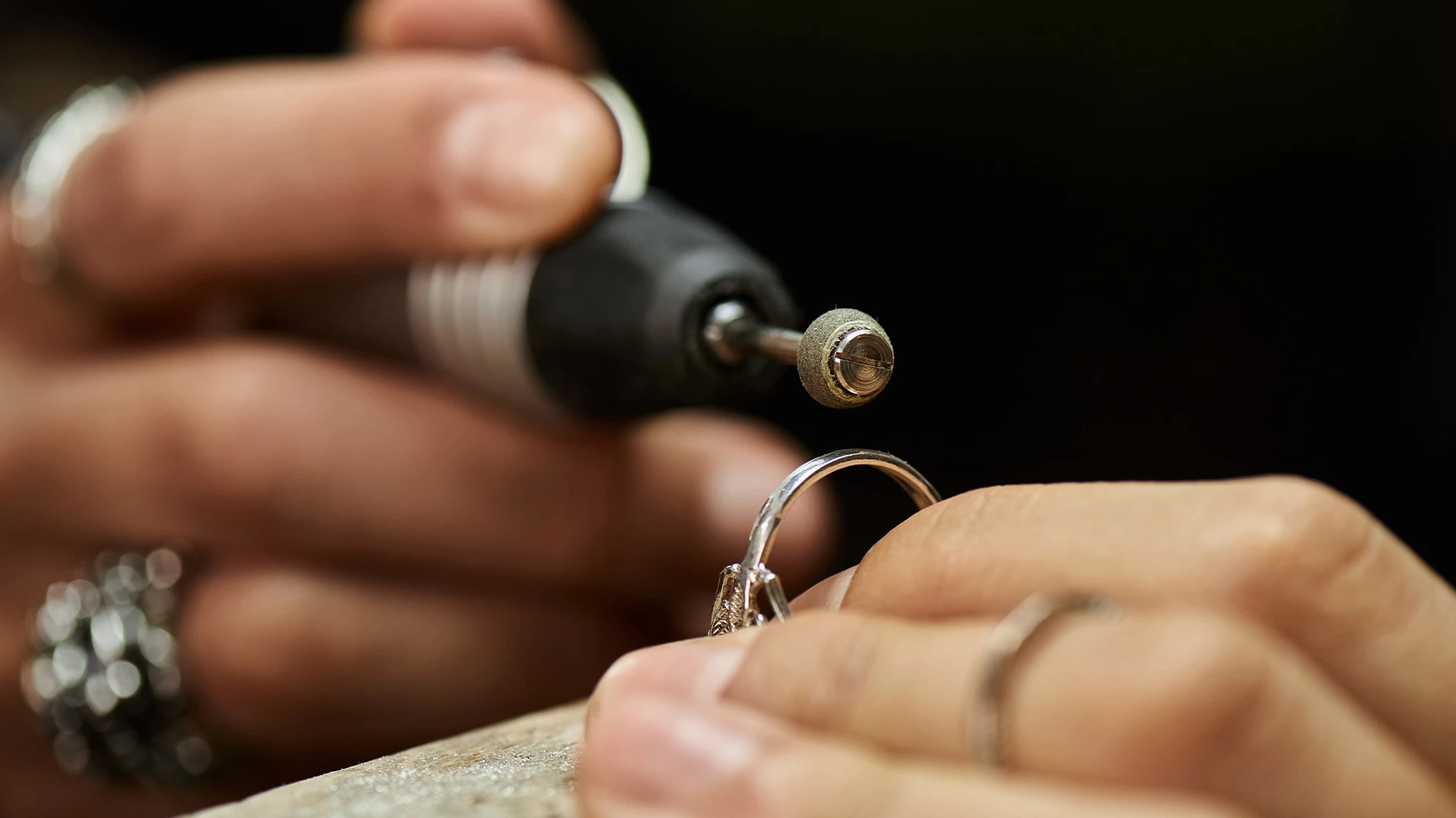 Unveiling the Hidden Secrets of Rare Metal Jewelry Crafting - Al Romaizan